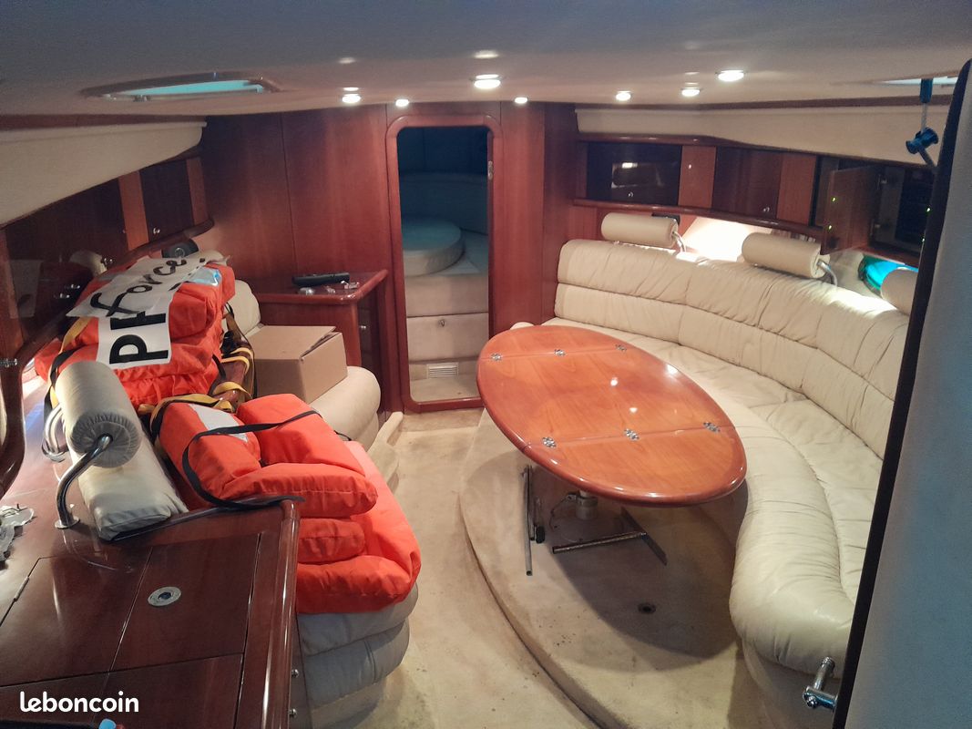 Bateau moteur Sunseeker Superhawk 50 - Nautisme