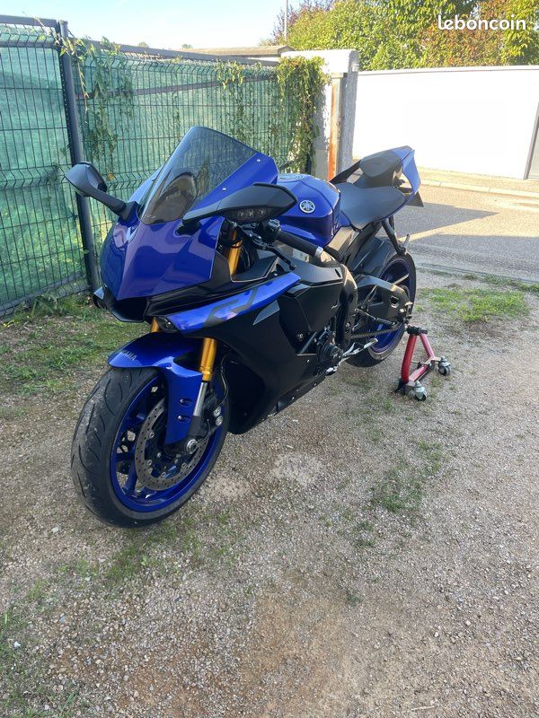 R1 - Motos