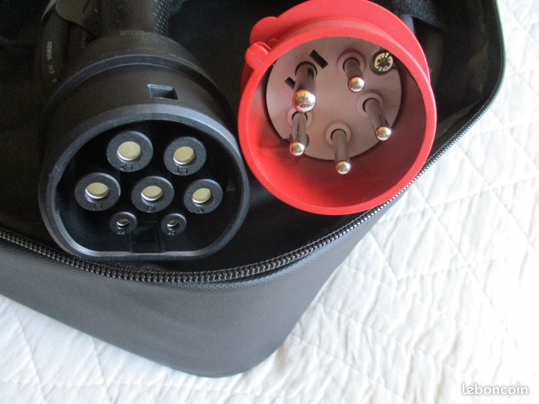 Chargeur Voiture - Équipement auto