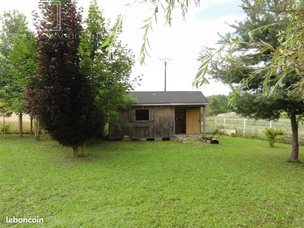 Terrain 1339 m² Champagne-et-Fontaine - Ventes immobilières