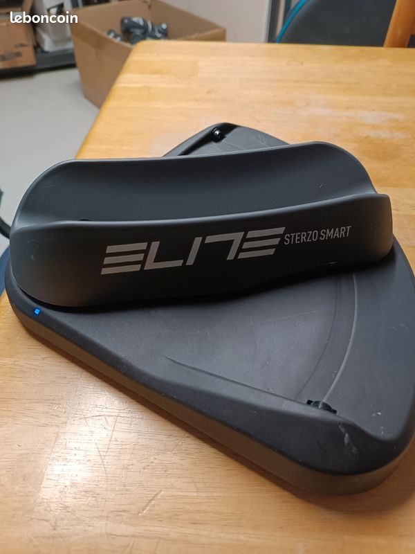 Élite Sterzo Smart - Équipements vélos