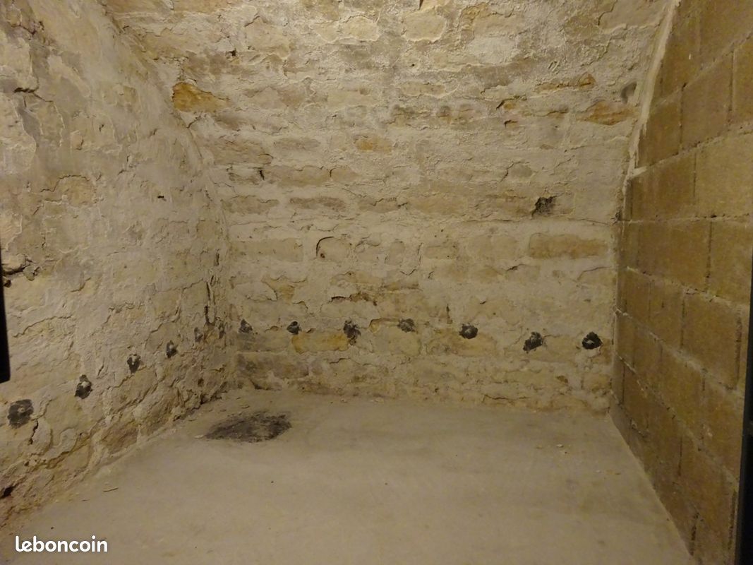 Location cave Paris 17e - Locations