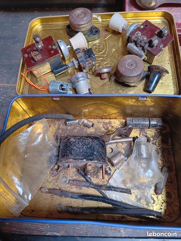 Diverses pièces électriques - Équipement auto