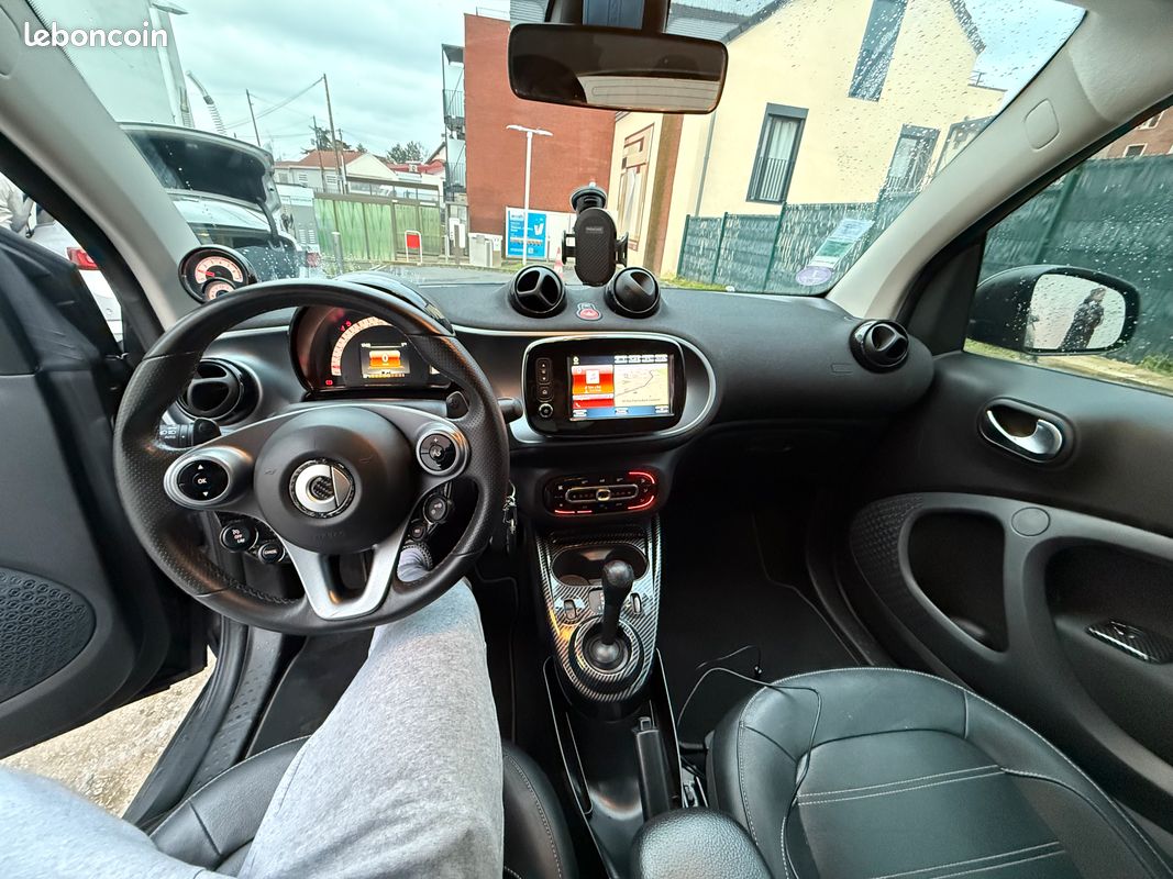 Smart Fortwo 453 - Voitures