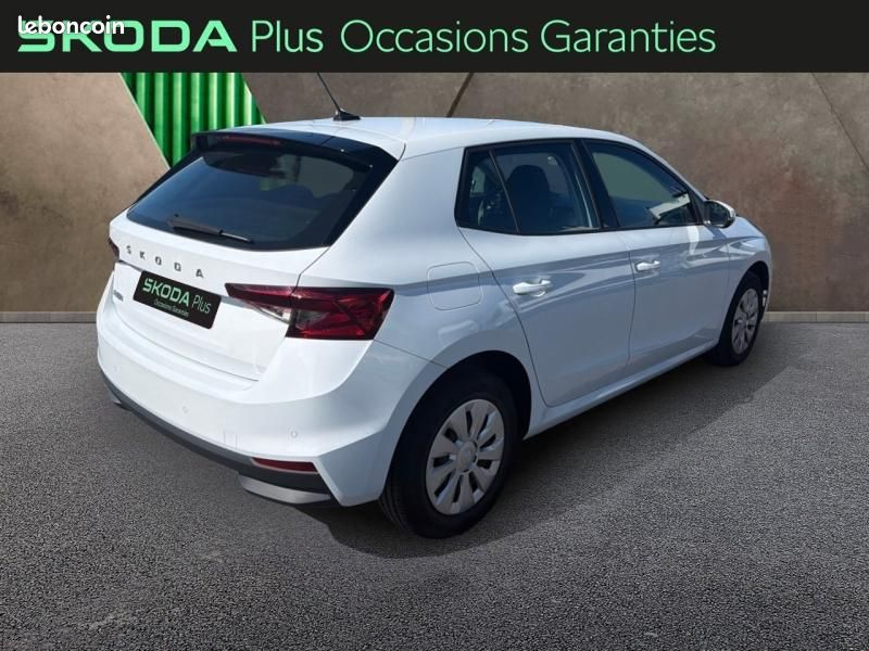Skoda Fabia 1.0 MPI 80ch Active - Voitures