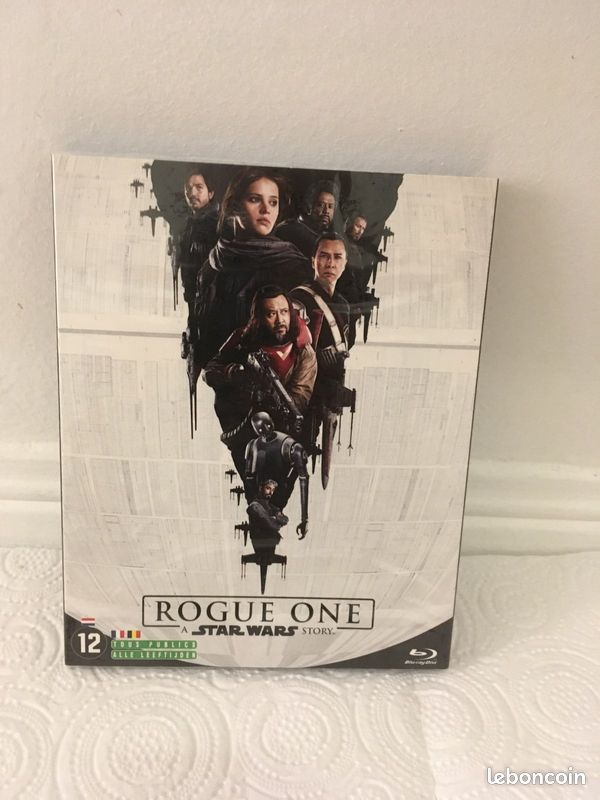 ROGUE ONE STAR WARS story en Blu-ray - DVD - Films