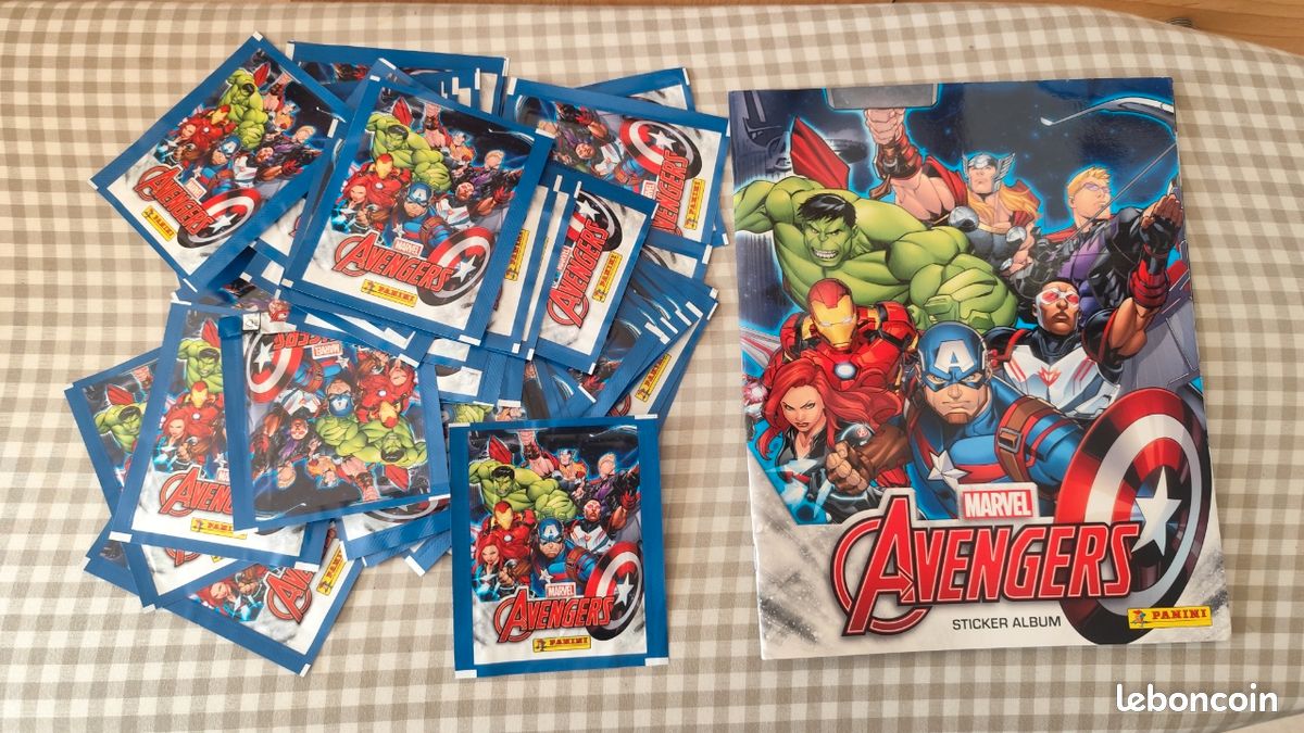 Album Panini Marvel Avengers + 40 pochettes neuves non ouvertes ...