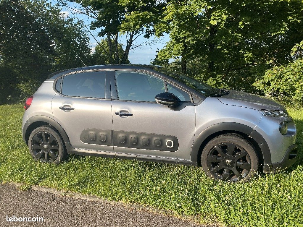 C3 1,2 puretech 110cv shine - Voitures