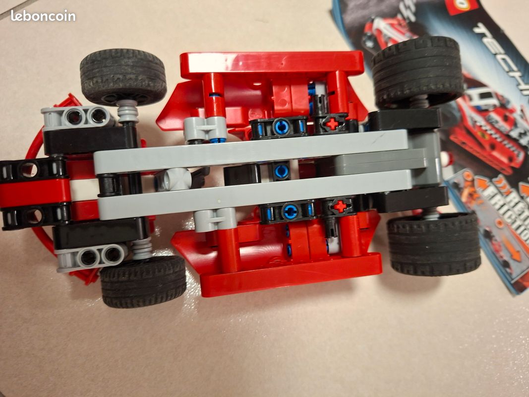 Lego voiture tech retro friction - Jeux & Jouets
