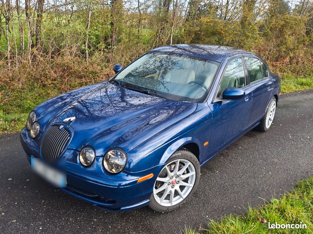 Jaguar S type 3.0 V6 - Voitures