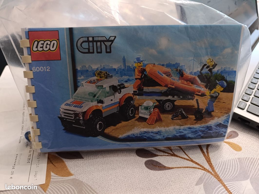 Lego 60012 Le transporteur du bateau des garde-côtes - Jeux & Jouets