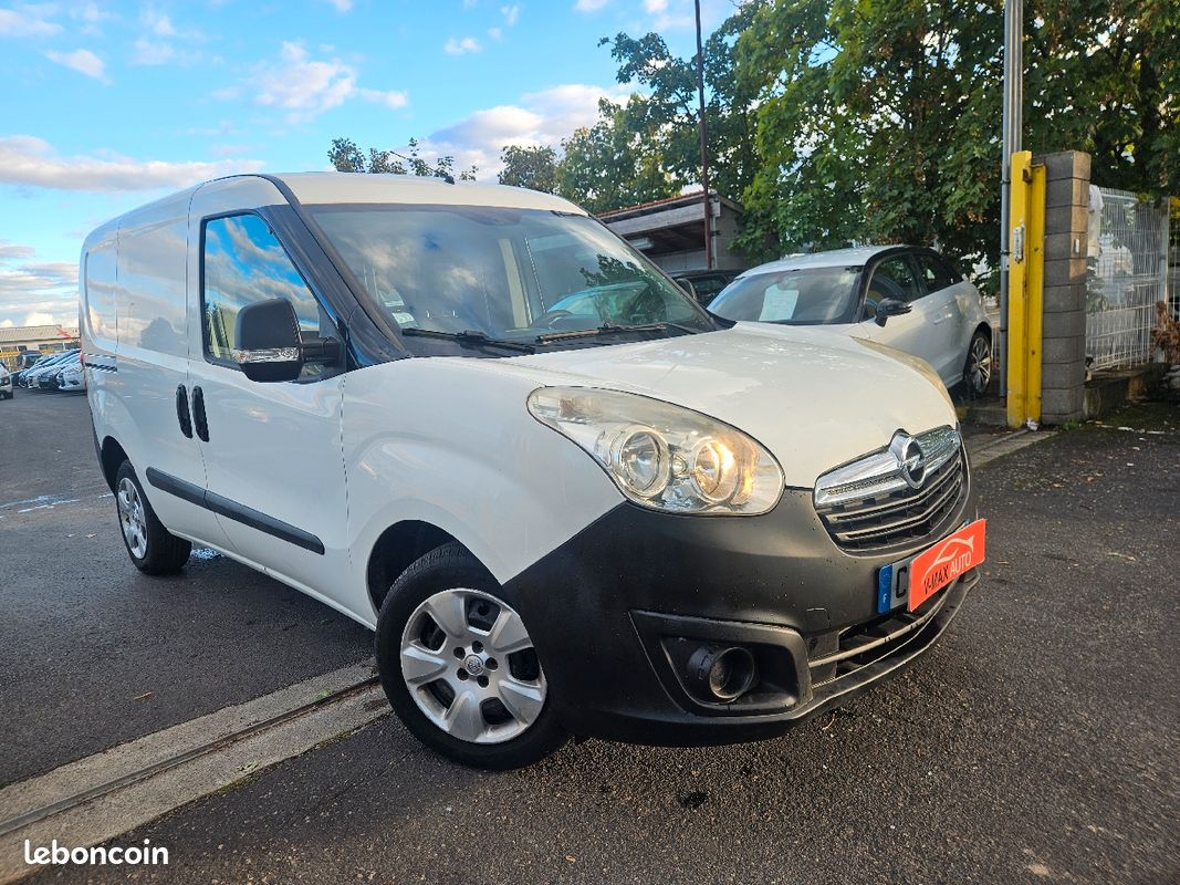 OPEL Combo D Fourgon (X12) 1.3 CDTI DPF 16V ecoFLEX L1 90 cv - Voitures