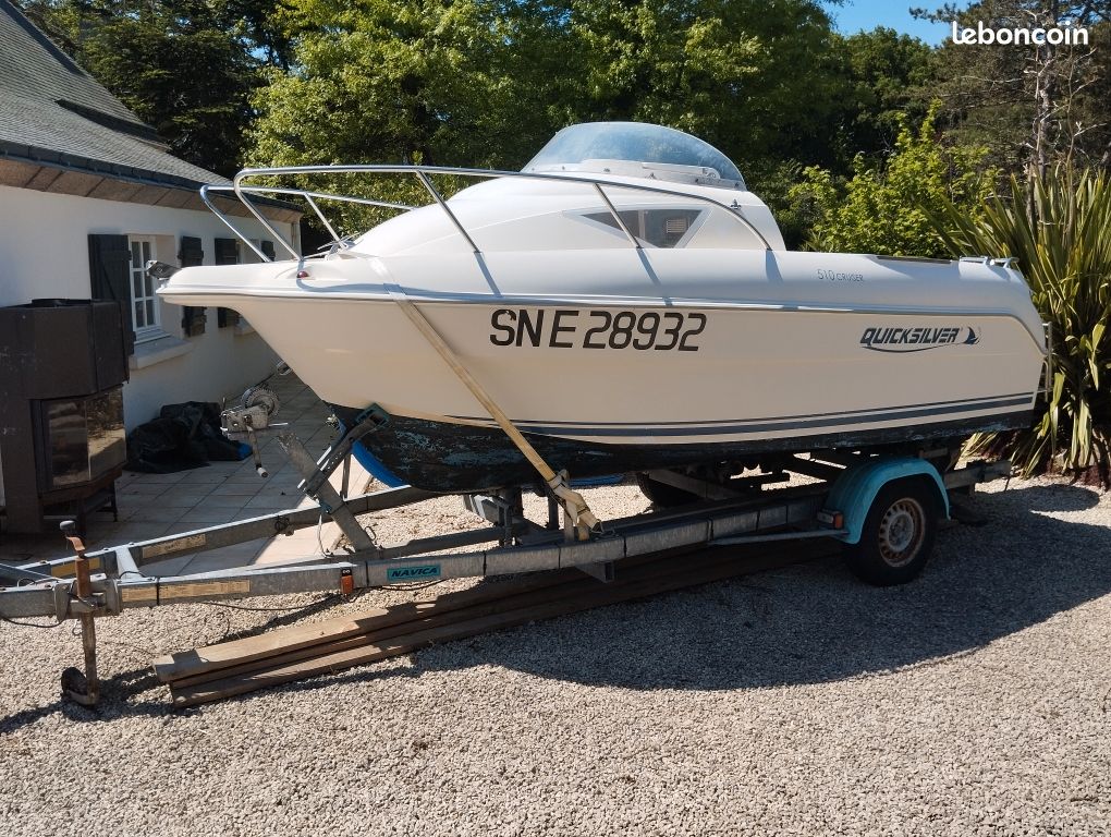 A vendre , bateau hors bord Quicksilver 510 cabine cruser - Nautisme