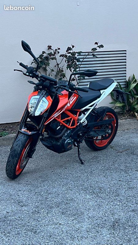 390 duke 2019 - Motos