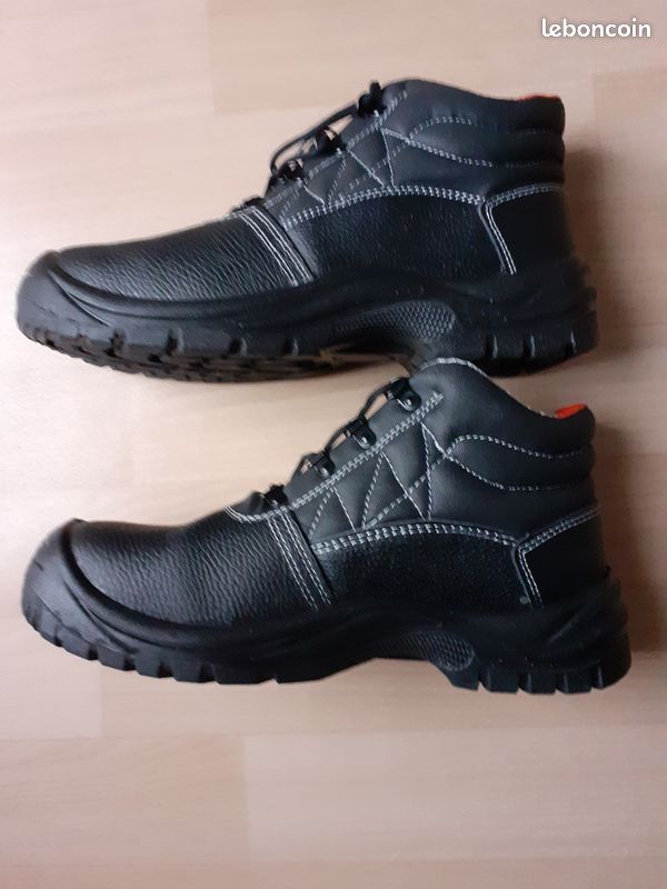 Chaussures de sécurité S1P SRC montantes Master Taille 43 NEUVES ...