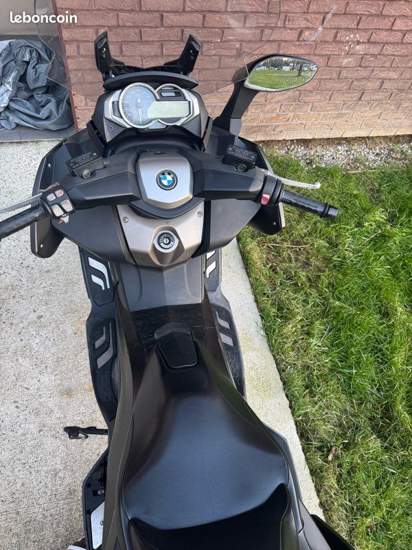 Bmw c650 gt - Motos