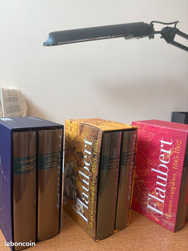 Vends collection La Pléiade de l’Antiquité au XXI eme siècle - Livres