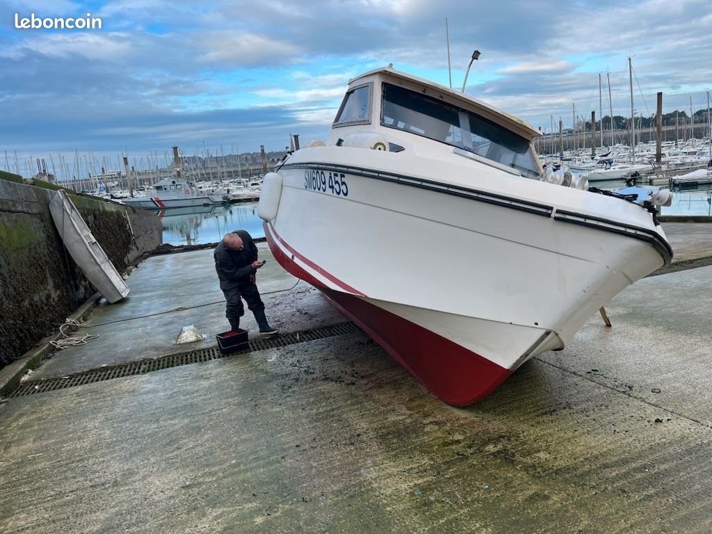 Entretien bateau carénage et poncage - Services de réparations mécaniques