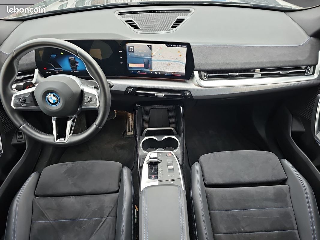 BMW IX2 U10 E-drive 20 204 ch M Sport - Pack Premium - Voitures
