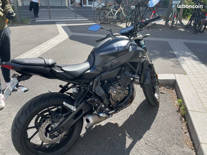 Yamaha MT-07 (A2) 2018 - Motos