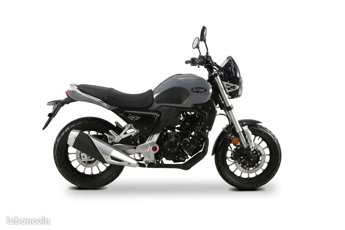 Orcal altimo 125 e5+ - Motos