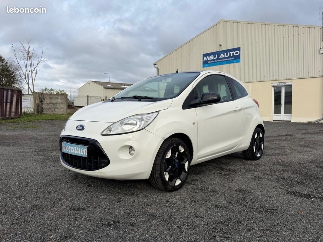 Ford Ka 1.2i 69cv Essence - S&S White Edition - 2016 - - Voitures