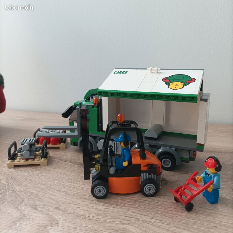 Lego Manitou et camion Cargo - Jeux & Jouets