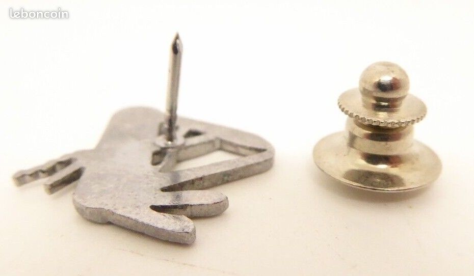 Pin canif couteau suisse Victorinox - Collection