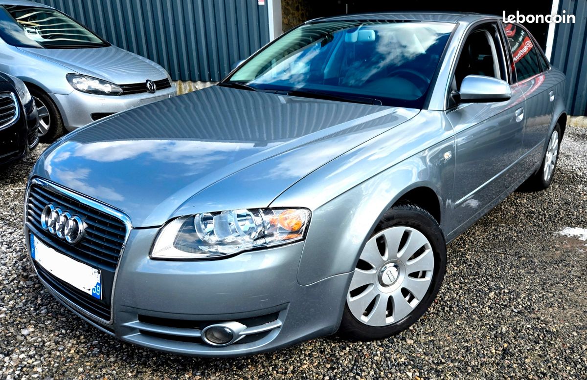A4 b7 2l tdi / 1ere main / cuir / regulateur / carnet complet - Voitures