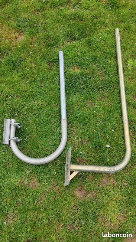 Mat avec rallonge pour fixation murale d’antenne ou parabole - Bricolage