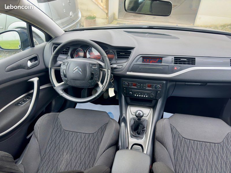 Citroën C5 break 1.6l hdi 115ch confort phase 2 - Voitures