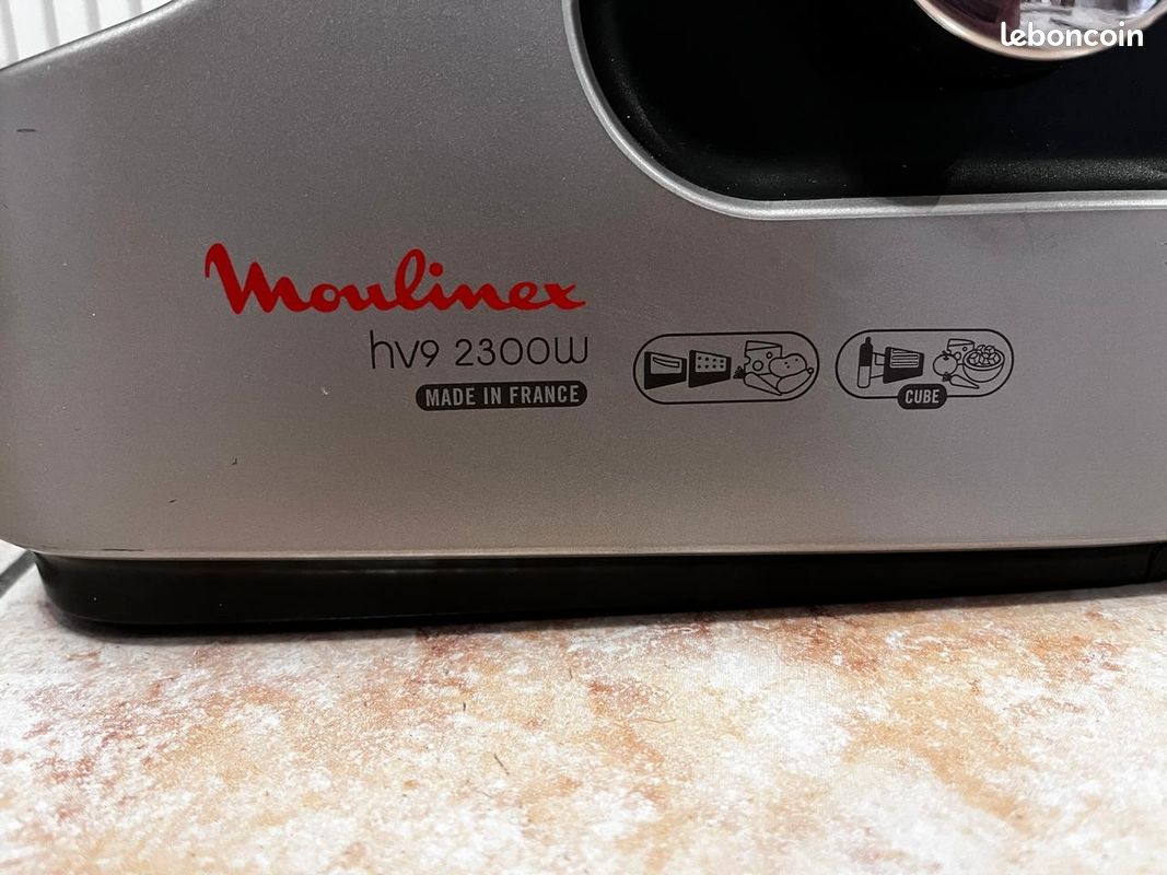 Hachoir électrique Moulinex HV9, 2300 watts - Électroménager