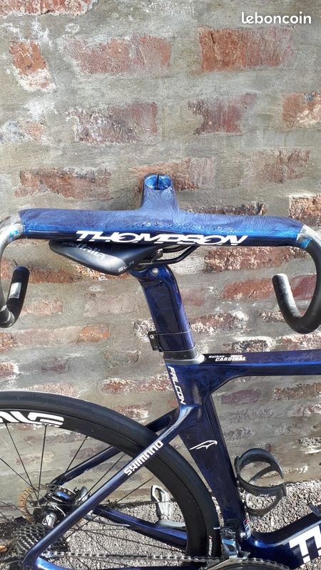 URGENT Prix modifié Vélo route carbone Thompson Falcon - Vélos