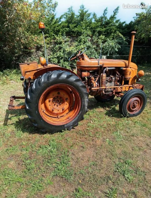Tracteur Renault D22 Prix