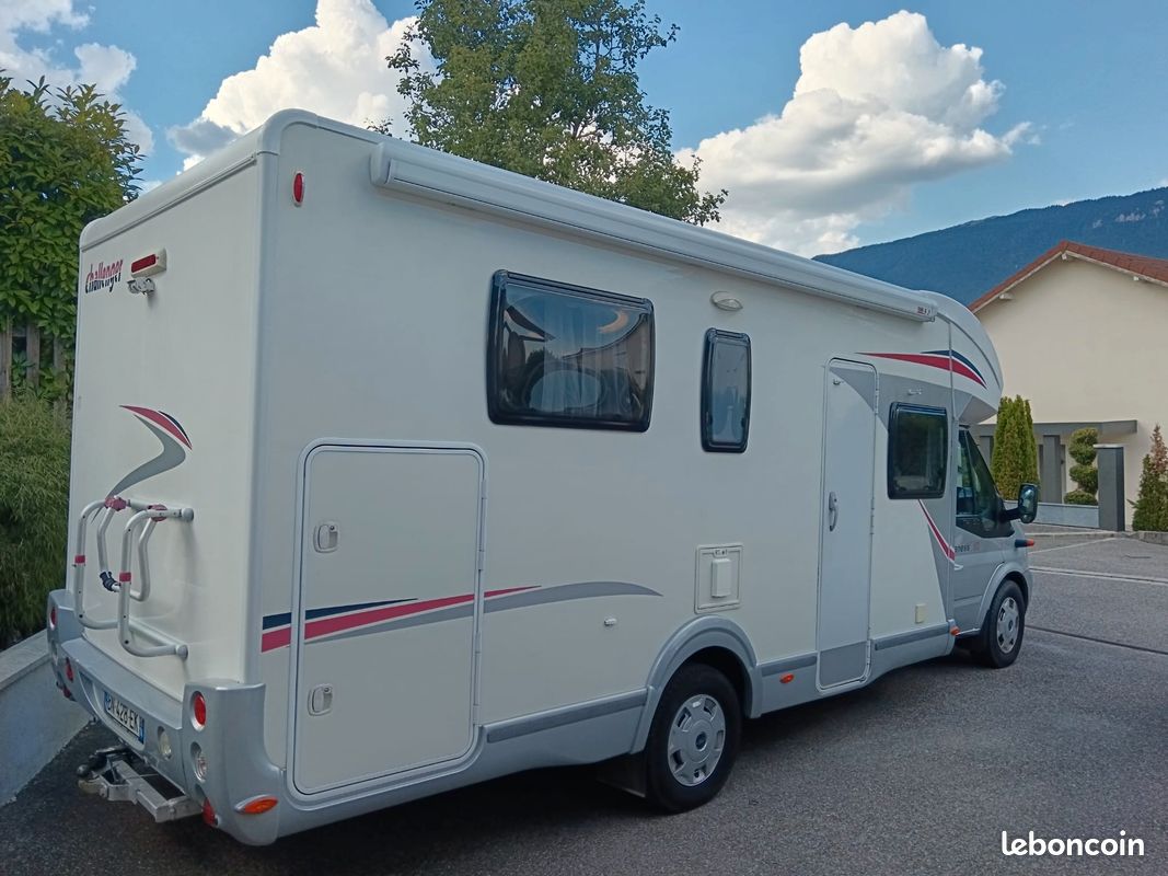 Ford Transit Genesis 60+ - Caravaning