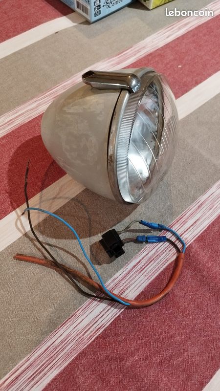 Phare de 2cv - Équipement auto