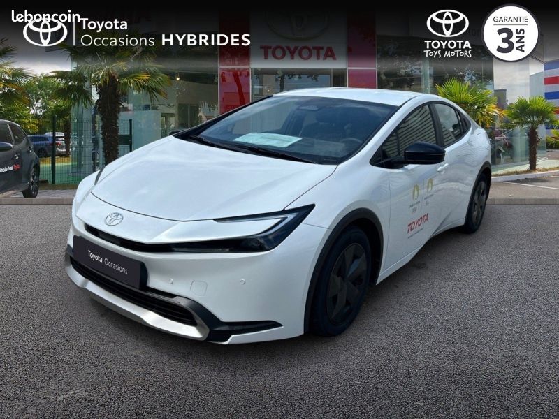 Toyota Prius Rechargeable 2.0 Hybride Rechargeable 223ch Dynamic - Voitures