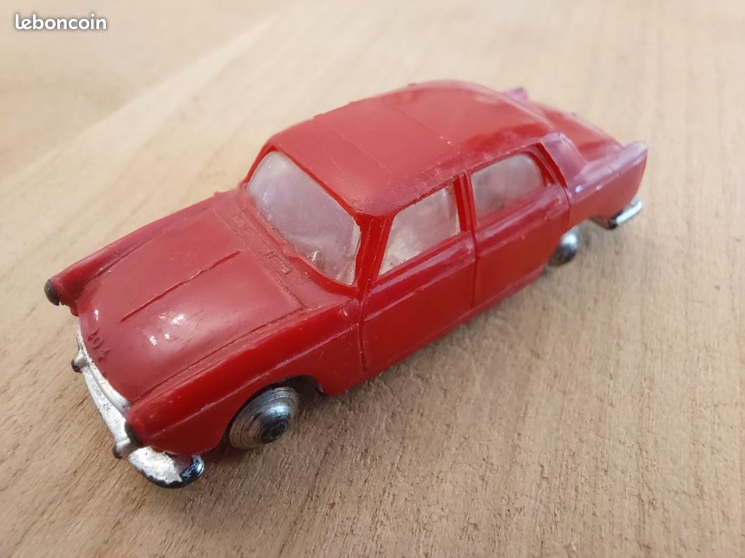 Peugeot 404 micro miniature Norev - Collection
