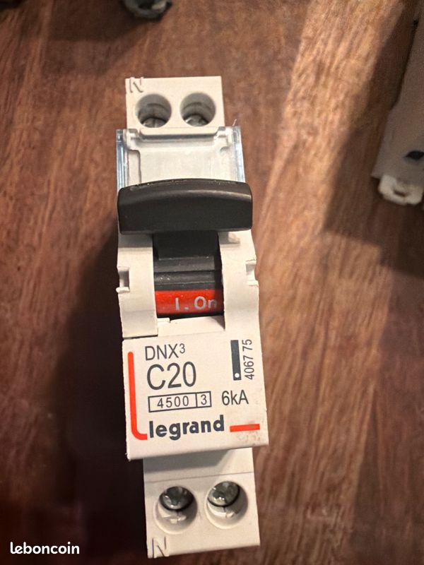 Sitemapcdatahttpsshopinf Inetcomdisjoncteur C20 Legrand