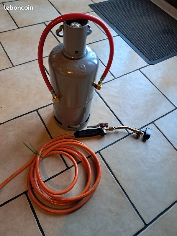 Chalumeau express avec fer à souder et sa bouteille - Bricolage