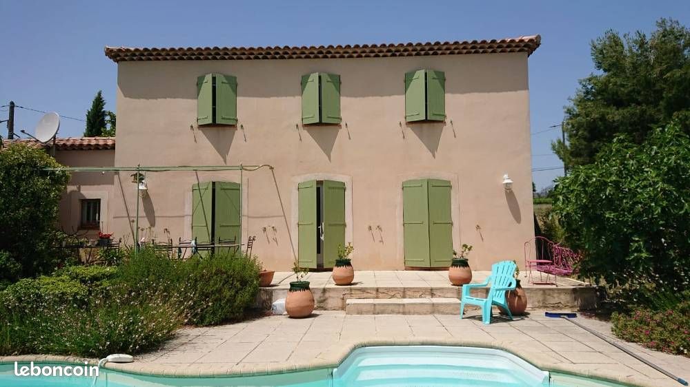 Volet battant composite 2 vantaux - Bricolage