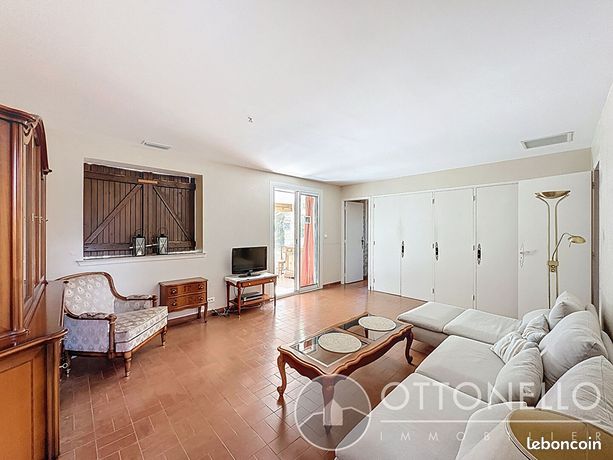 Maison à vendre et vente appartement Roquebrune-sur-Argens (83520 ...