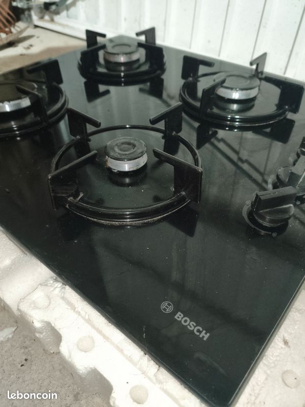 Plaque de cuisson gaz Bosch - Électroménager