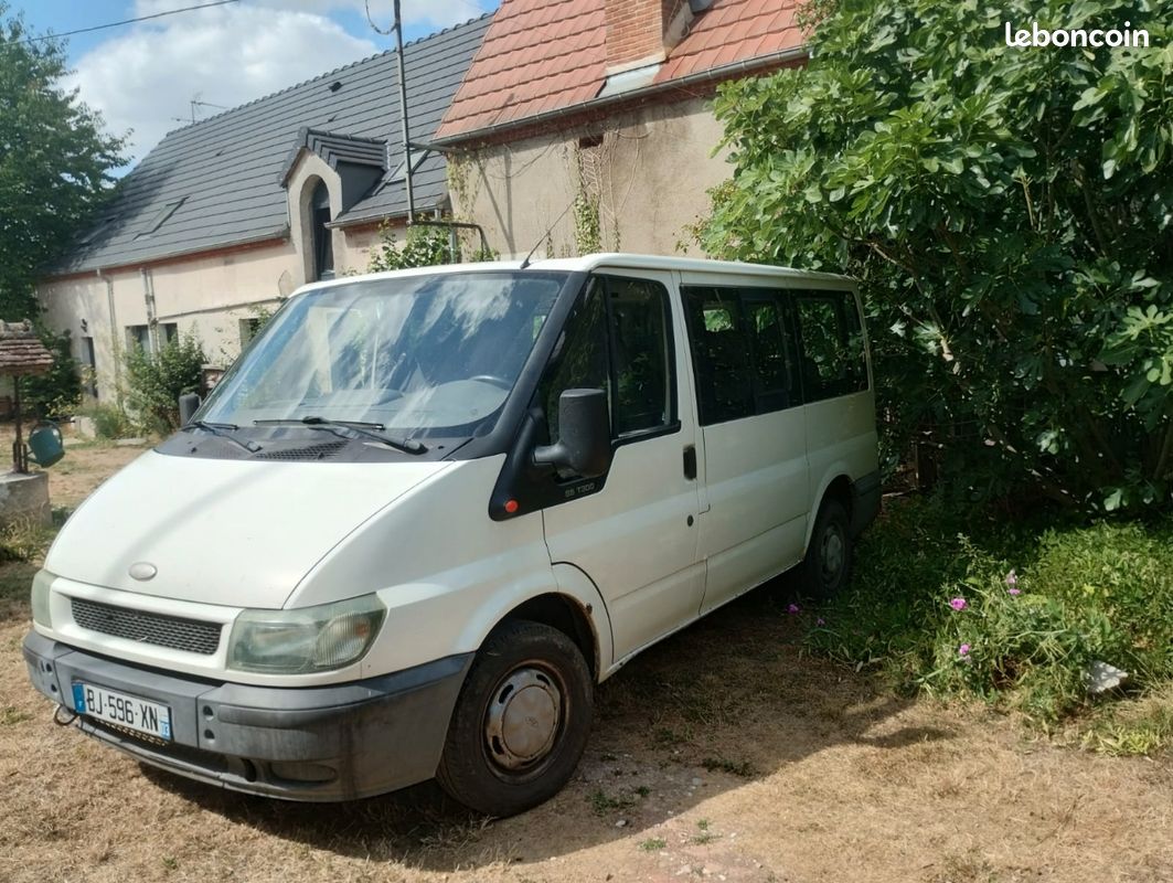 Ford Transit 9 places CT ok - Utilitaires