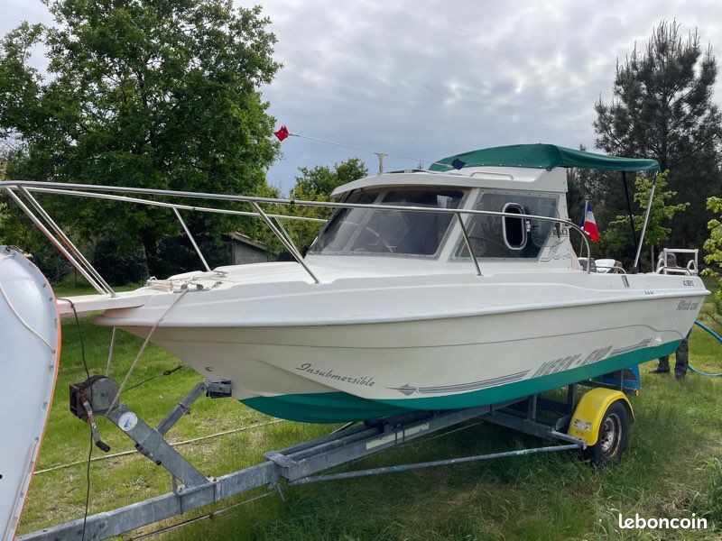 Bateau ULTRAMAR Weekend 600 Insubmersible - Nautisme