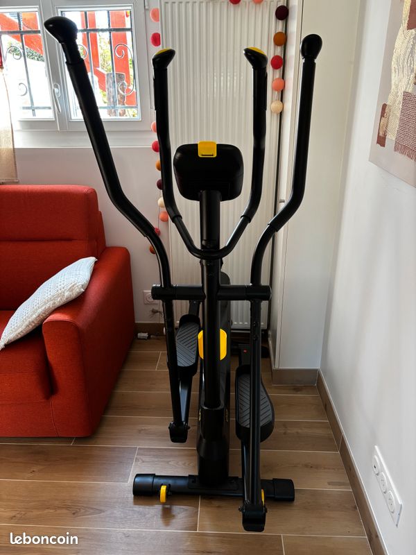 Vélo Elliptique Decathlon Domyos EL 520 auto alimenté et connecté ...