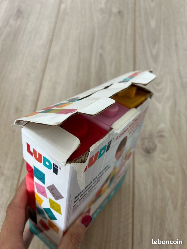 Cubes souples emboîtables LUDI - Jeux & Jouets