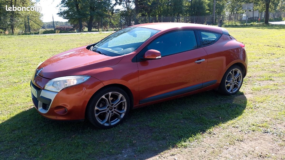 Vds Mégane 2l tce 180 - Voitures