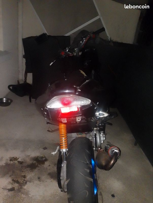 Scooter Yamaha aerox - Motos