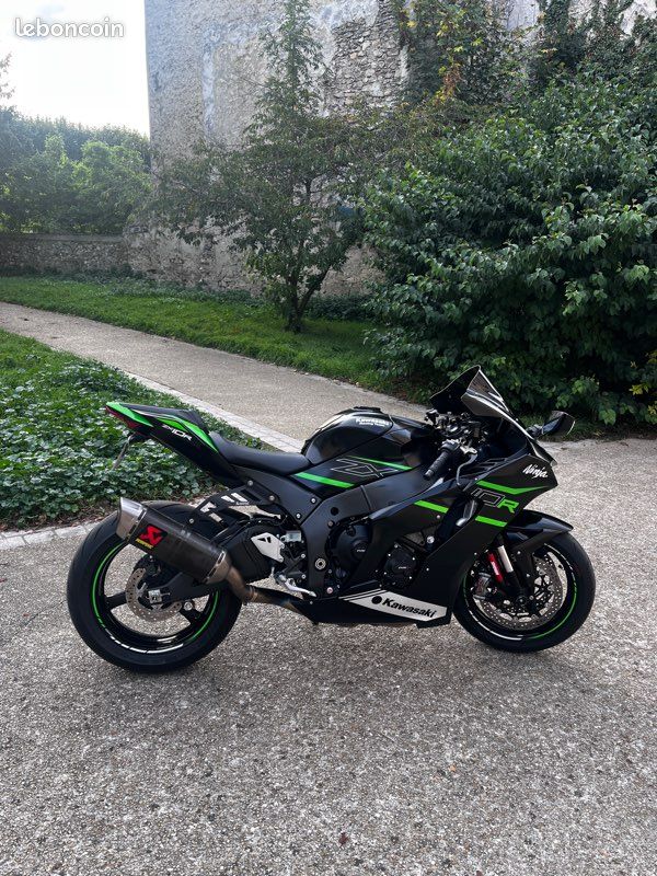 Kawasaki ZX10R - Motos